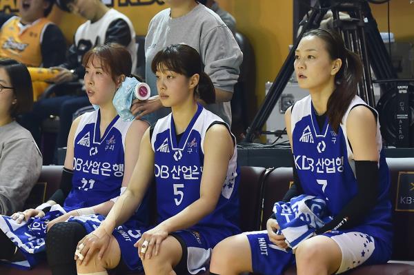 ‘9분 무득점’ 최악의 1Q, 끔찍했던 KDB생명의 출발