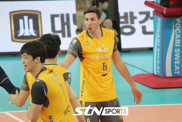 [KOVO컵] KB 권순찬 감독 “알렉스와 황택의, 시간이 더 필요해”