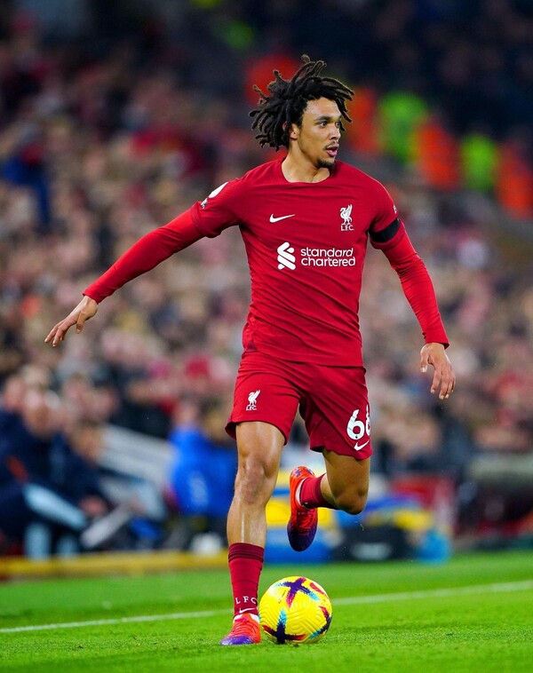 [EPL zip] 리버풀, 울버햄튼 2-0으로 제압…4위와 6점 차