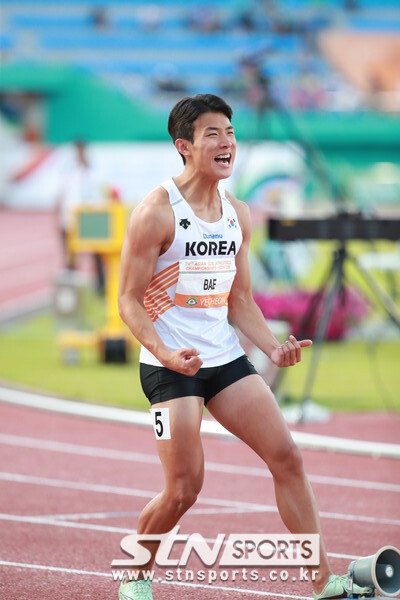 [U20 육상] '비주얼+실력 미쳤다!' 배건율, 400m 은메달+46초대 진입