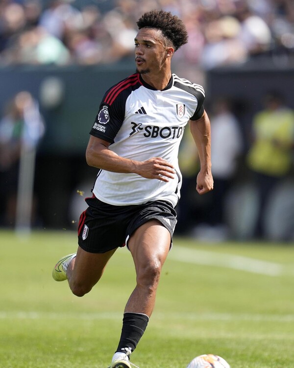 [EPL zip] 풀럼, 개막전 에버튼 상대 1-0 짜릿한 원정 승리