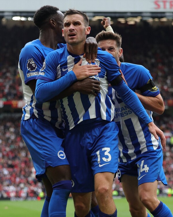 [EPL zip] 'OT에서 압도' 브라이턴, 맨유에 3-1 완승