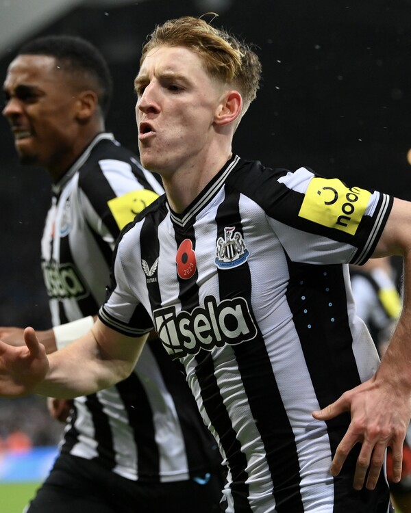 [EPL zip] '고든 결승골' 뉴캐슬, 혈전 끝에 아스널에 1-0 신승