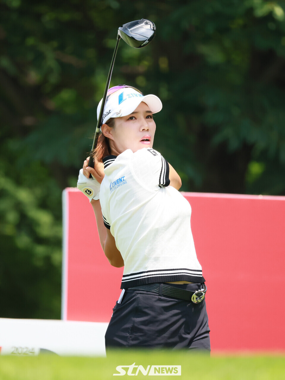 [STN포토]최민경, 방향이 좋지않다