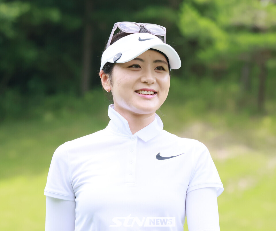 [STN포토]미로로 홀아웃하는 손예빈