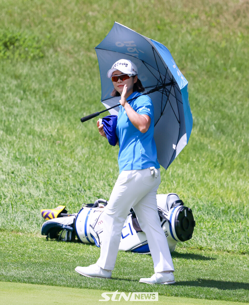 [STN포토]이기쁨, 멋진 버디 성공해요