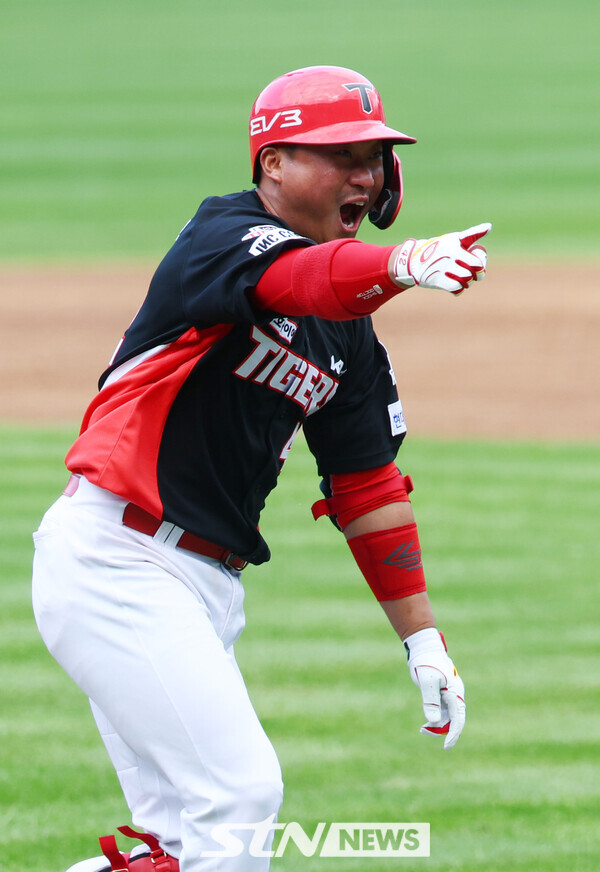 [KS4 현장] ‘김태군 만루포’ KIA, V12까지 단 1승 남았다…삼성에 압승→3승 1패