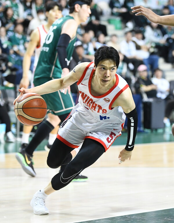 '단 46경기면 충분했다' 전희철호 SK, 역대 최소 경기로 정규리그 우승 확정