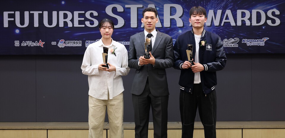 [STN 현장] '최다 득표→퓨처스 스타대상 주인공' 다니엘 "상에 걸맞는 선수 되겠다"